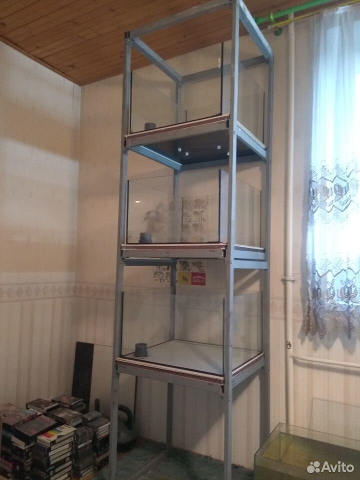 Стойка аквариумная
