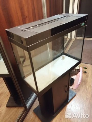 Аквариум 100 л с тумбой, фильтром и мелочевкой