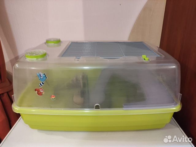 Клетка с черепахами