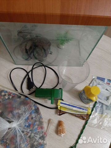 Аквариум 10 л, фильтр для воды, украшения, камни