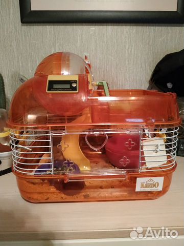 Декоративная мышь с клеткой. Клетка, песок, корм